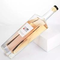 China Square Spirit Liquor Bottle Capacity 750ml Base Material glass with Synthetic Cork for sale