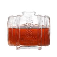 China 1000ml Borosilicate Glass Hand Mouth Blown Glass Barrel for Vodka Featuring Spray Cap for sale