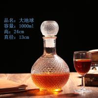 China 500ml 800ml 1000ml Glass Vodka Decanter Made with Environmental Protection in Mind for sale