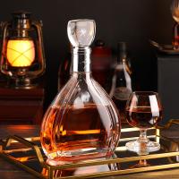 China Transparent Round Empty Flint Glass Liquor Wine Whisky Vodka 50ml Capacity for Beverage for sale