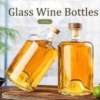 China 375ml Capacity Glass Bottle with Wooden Cap and Transparent Design for sale