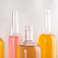 China 375Ml 500Ml 750Ml 1000 Ml Glass Liquor Wine Vodka Bottle With Custom Specifications for sale
