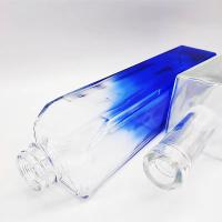China 280ml Capacity Gradual Change Blue Square Glass Wine Bottle with Alumina Screw Cap for sale
