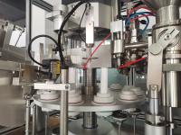 China 8000BPH Aluminum Tube Filing And Sealing Machine For Composite Pipe for sale