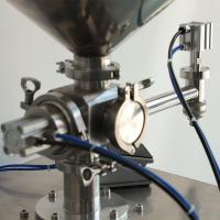China Semi Automated Vertical Paste Liquid Filling Machine  304 Stainless Steel for sale