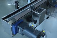 China High Speed 2.2KW Cosmetic Liquid Filling Machine PLC Control for sale