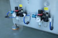 China High Speed 2.2KW Cosmetic Liquid Filling Machine PLC Control for sale