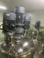 China 500-5000KG Cosmetic Emulsifier Mixing Vessels With PLC Control System for sale