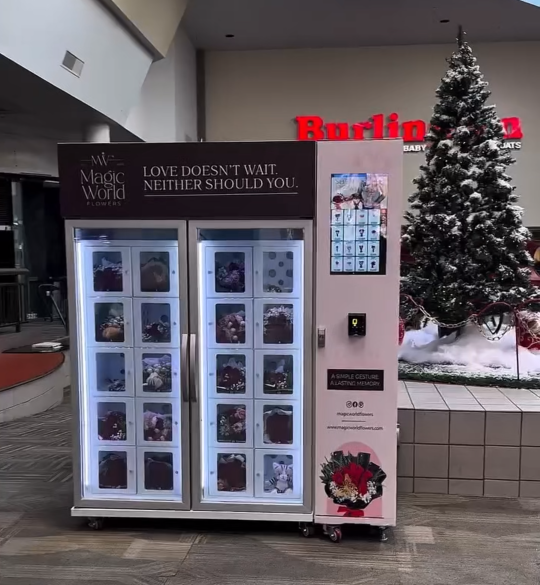 A USA customer placed our flower vending machine to sell flowers in the shopping mall.