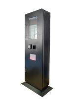 China 32 Inch Touch Screen  Vending Machine With Nayax Card Reader Age Checker for sale