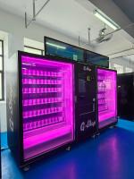 China OEM/ODM Services Large Vending Machine With 21.5 Inch Touch Screen for sale