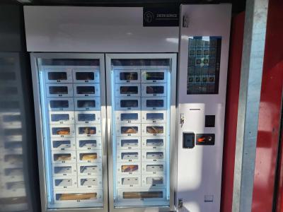 China Locker Vending Machine W166*D71*H217 Cm For Adjustable Temperature And Electricity Consumption 6-10 KWh Per Day for sale