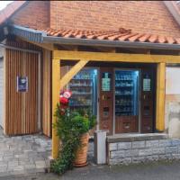 China Self-service Butcher Shop Meats BBQ Meat Vending Machine With 3°C Cooling System Real Time Inventory for sale