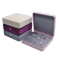 China Luxury Velvet Solid Printed Classic Necklace Gold Buckle Rectangle Travel Set Jewelry Box Valentine's Day Customized Plastic for sale