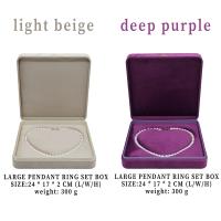 China Luxury Velvet Pearl Necklace Gold Buckle Rectangular Jewelry Box Customized Plastic Packaging Gift Box Ring  Mother's Day for sale