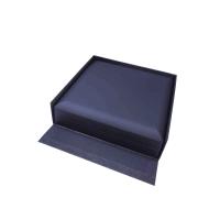 China High-End LED Light Jewelry Packaging Box Large Chain Necklace Box with Custom Logo Factory Wholesaled Square Pattern for sale