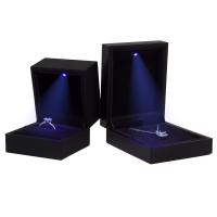 China Premium Emerald & Jewelry Packaging Factory Wholesale Luxury Square Plastic Box with LED Light & Custom Logo for sale