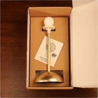 China DIY Assembly Modern Table Lamp with Monkey Figurine & Feather Art Deco Design for Home Hotel Living Room Decor Creative Lighting for sale