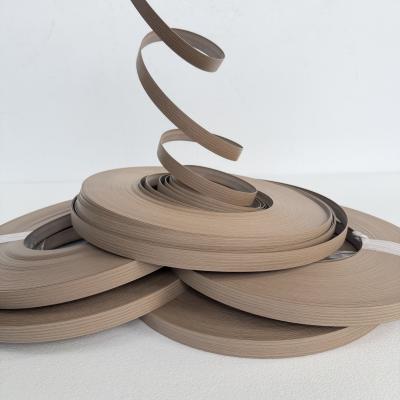 China Light Coffee Oak Straight Grain PVC Edge Banding for Panel Furniture for sale