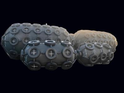 China Customizable Pneumatic Rubber Fender Cylindrical Ship Rubber Fenders CCS for sale