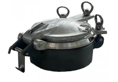 China 200mm-400mm Side Scuttles On Ship Tempered Glass Marine Outfitting for sale