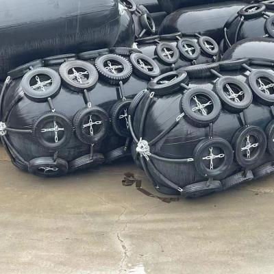 China Qingdao Manufacturer ISO17357 Authenticated Factory Price Offshore Platform Protection Yokohama Fender Rubber Boat Marine for sale