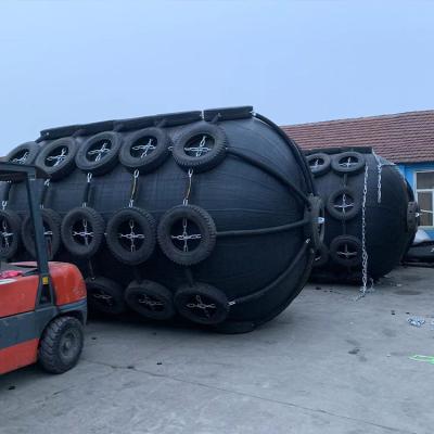 China Factory Outlet Great Quality Worry-free After-sales 3000*6000mm Pneumatic Cylindrical Black Rubber Fender ISO Certified Marine for sale