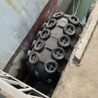 China ZHH Brand ISO Certified Cylindrical Marine Boat Yacht Pneumatic Floating Reinforced Synthetic Tire Rubber Fenders Black 0.5-4.5m for sale