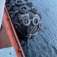 China Floating Hydro Submarine Fender/Factory Sale Marine Boat Fender Aircraft Tyre NR/SBR Blend Rubber 0.5-4.5m for Submarine for sale