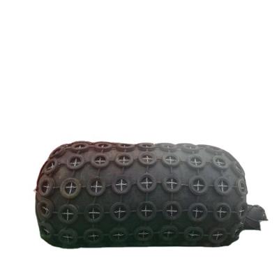China Qingdao China Suppliers Manufacturers 65% Natural Rubber Yokohama Pneumatic Fender for Berthing or Dock for Boat Ship Pontoon for sale