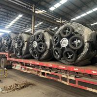 China Yokohama Rubber 65% Natural Rubber Inflatable Pontoon Floats 65% De Colors for Berthing Dock Marine Supplies for Boats Ships for sale