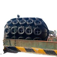 China Yokohama Rubber 65% Natural Rubber Inflatable Pontoon Floats 65% De Colors for Berthing Dock Marine Supplies for Boats Ships for sale
