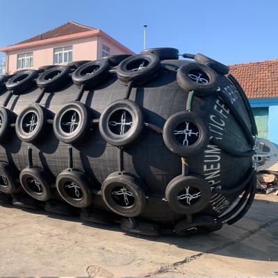 China Professional Inflatable Floating Marine Pneumatic Rubber Fender With Aircraft Tires for Ship Protection for sale