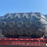 China Cost-Effective CCS Certified Durable Rubber Pneumatic Buoyancy Fender for Marine Ship Applications for sale