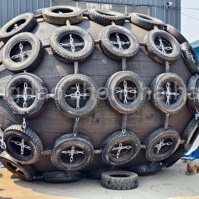 China Oil-Resistant Durable Foam Filled Pneumatic Rubber Cylindrical Fender for Ship Terminal Applications with CCS Certification for sale