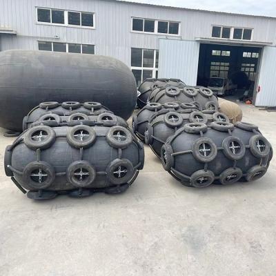 China Heavy Duty Pneumatic Cylindrical Marine Fender Extended Service Life Anti-aging Rubber Buffer Vessel Boat Harbor Impact for sale