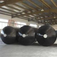 China High Density Rubber Cylindrical Dock Fenders with Shock Absorption for Cargo Vessels 0.8-2.0m Black for sale