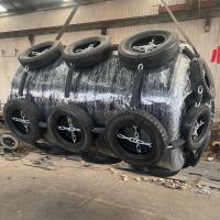 China Factory Custom Polyurethane/EVA Solid Foam Filled Cylindrical Marine Fender Corrosion Resistance for Collision Avoidance for sale
