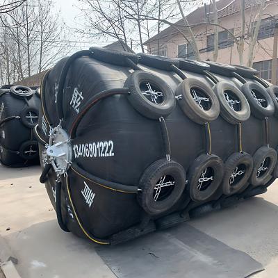 China Premium Marine Parts Customizable Polyurethane/EVA Foam Filled Cylindrical Fenders Pontoon Floats Corrosion Resistant Mooring for sale