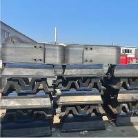 China Commercial Boats Solid Rubber Fender Progressive Reaction Cylindrical Rubber Fender D Boat Rubber Fender for sale