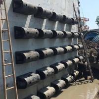 China Customizable V Type Solid Dock Cushion Boat Bumper Marine Rubber Yacht Fender with CCS Certification for sale