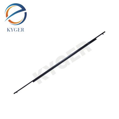 China Land Rover LR044650 Left Front Door Belt Weatherstrip for Discovery 2012+ Models | OEM Quality Seal for sale