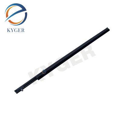 China Land Rover Right Rear Door Belt Weatherstrip LR044651 CGE000502 - OEM Quality Seal with ISO16949 Certification for sale