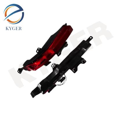 China LR102042 Rear Bumper Reflector Lamp Light LR060911 Fit Land Rover Discovery Sport 2015-2021 for sale