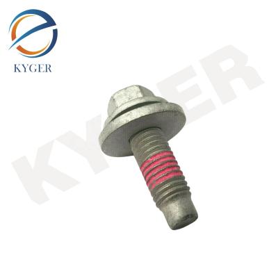 China Fuel Tank Shield Bolt LR037935 for Land Rover Discovery 5 2017 L462 Range Rover 2013-2022 L405 Sport for sale