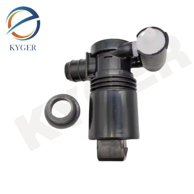 China Front Windshield Washer Motor Pump LR002306 for Land Rover LR2 Freelander 2 12V for sale
