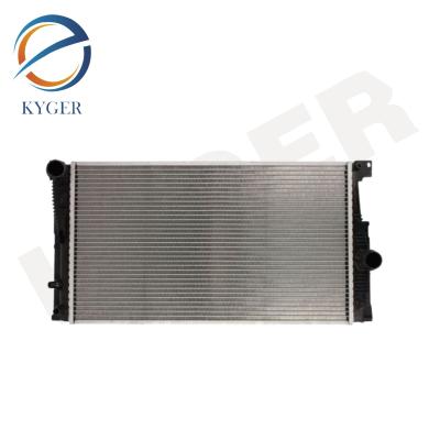 China BMW Water Tank Assembly 17117626560 17118482624 for 5 Series F07 F10 F11 Models - ISO Certified Quality for sale