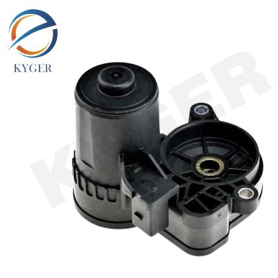 China Handbrake Wheel Pump Motor Rear Left Parking for BMW 2 F45 F46 1 F40 i3 F48 F44 F40 34216860008 for sale