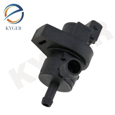 China KYGER Carbon Tank Solenoid Valve 13901433603 Tank Ventilation Valve for BMW M54 X5 E46 E38 E36 for sale