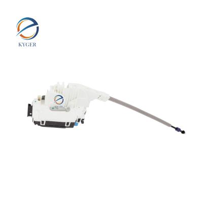 China Mercedes-Benz Rear Right Door Lock Module Actuator 2047303035 for C218 X117 C117 W204 W176 for sale